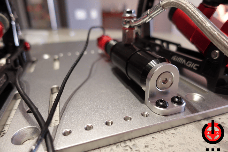 Test du Simagic P2000, un pédalier hydraulique TRES performant