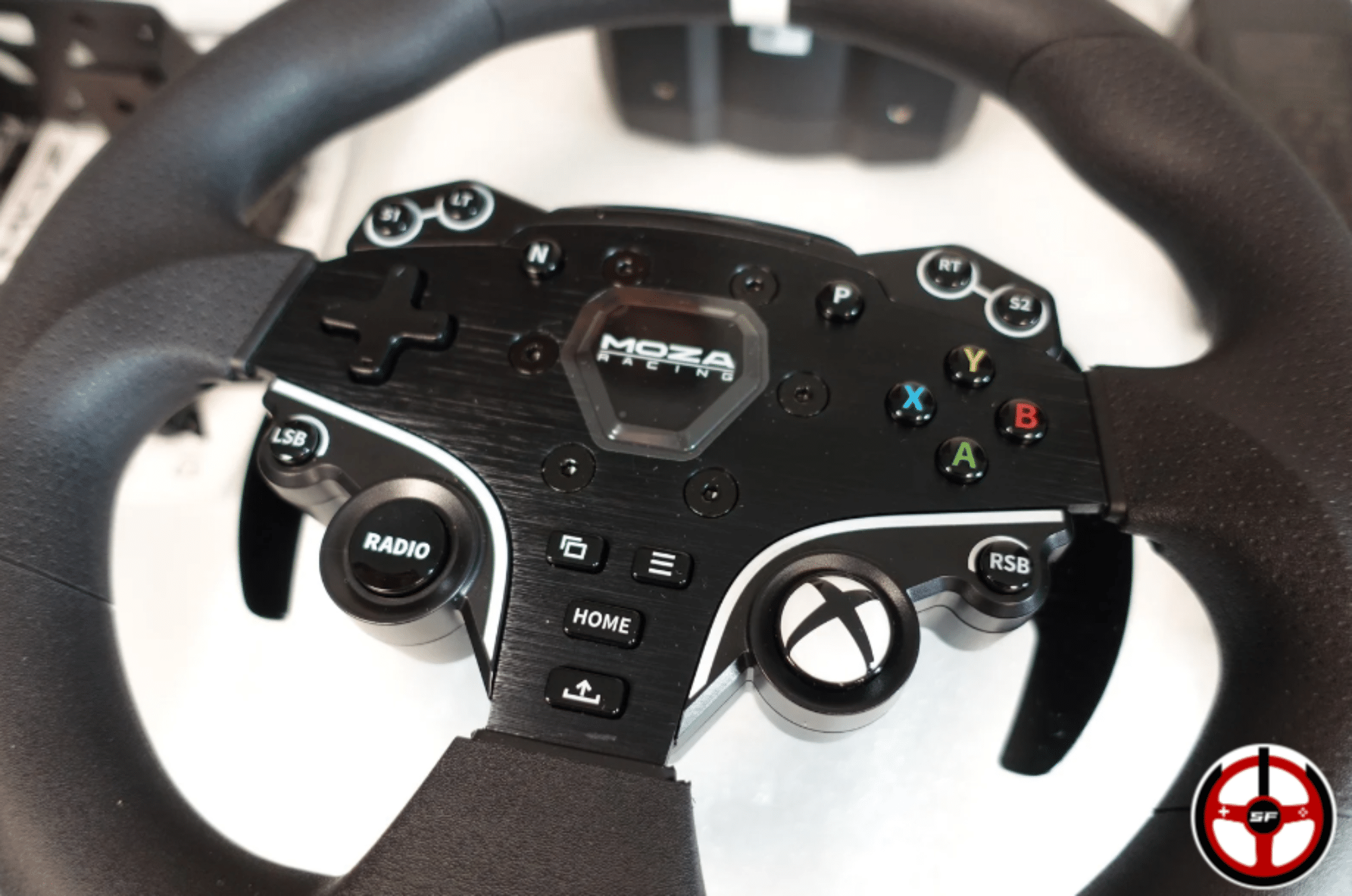 TEST du Moza R3 : Mon avis concret sur le volant XBox/PC